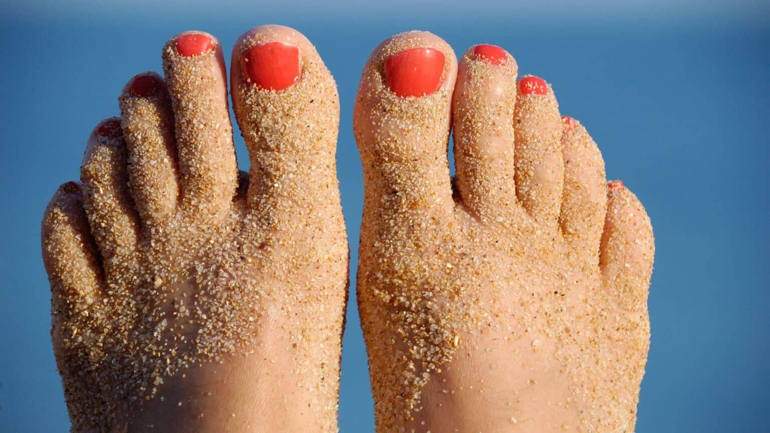 How To Take Feet Pics Like A Pro • Savvy Budget Boss
